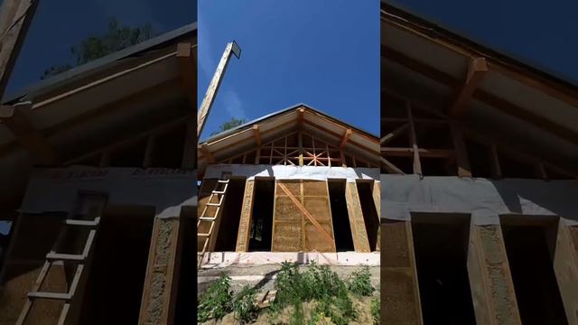 Строительство экологичной гостиницы из соломита