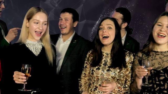Новогодняя ночь HD NEW.mp4
