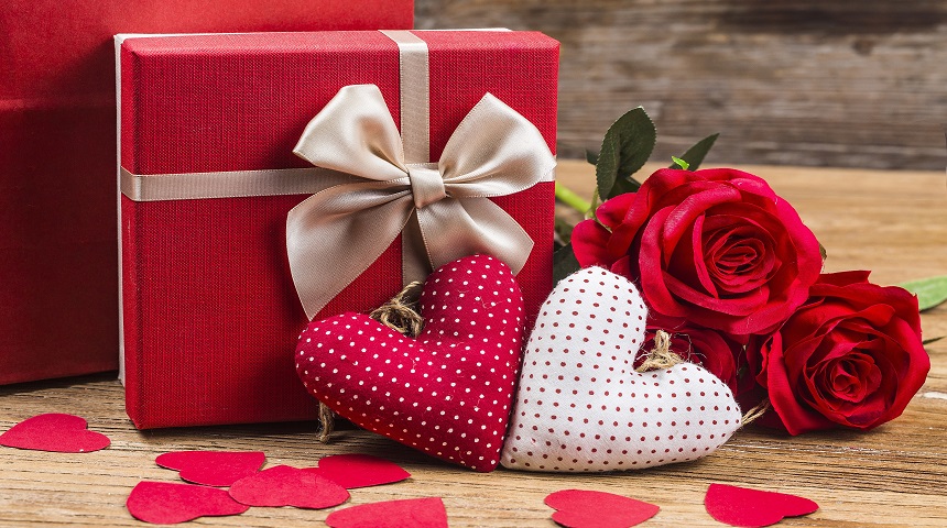 С Днём Святого Валентина красивое поздравление! Всех влюблённых поздравляю с этим праздником любви!