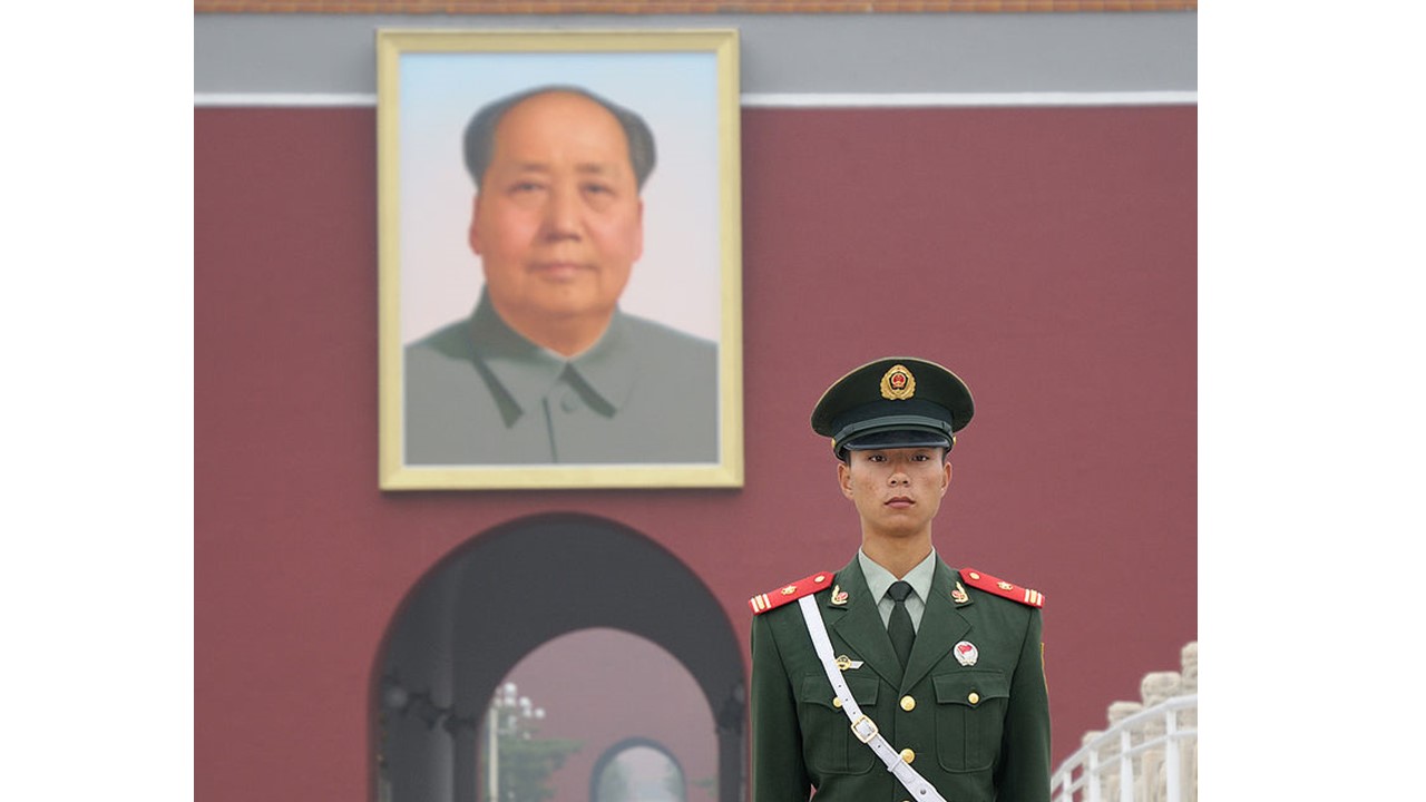 Почему Китай договаривается с Ираном и плюёт на Байдена?