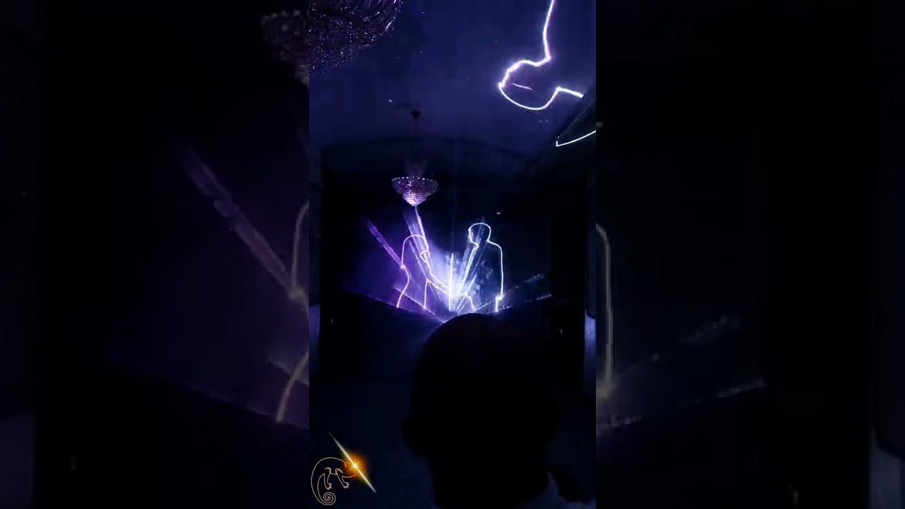 Лазерное шоу на свадьбу