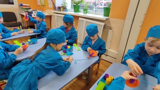 Юные ученые