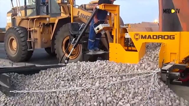 Укладчик-отсыпщик обочин Madrog. part 6