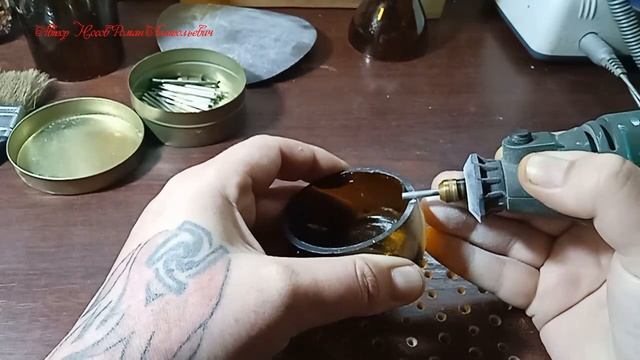 Как сделать пепельницу из стеклянной бутылки,с гравировкой Легко.