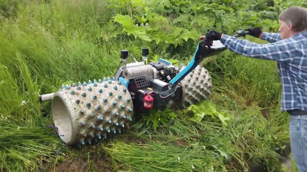 Покос полигонов ТБО косилкой Brielmaier в Московской области