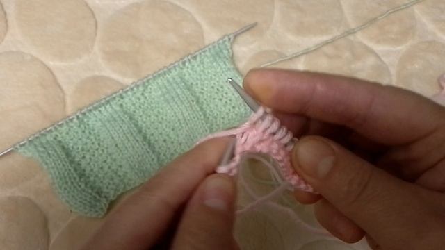 Узор спицами, два ряда. Фантазийные полоски