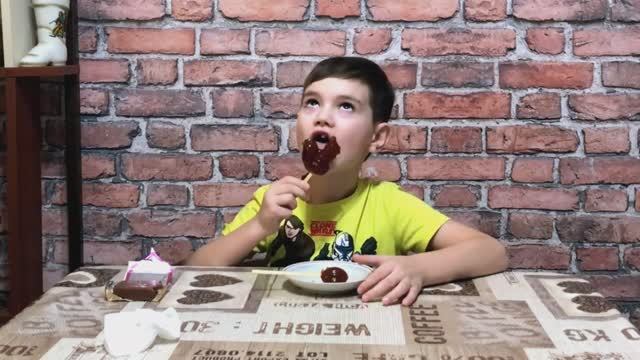 Дети пробуют - Еда из советского детства #27