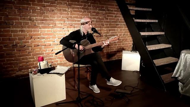 Вячеслав Нольфин - В полусонных поездах