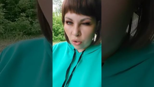 Задом такие вещи вытворяю