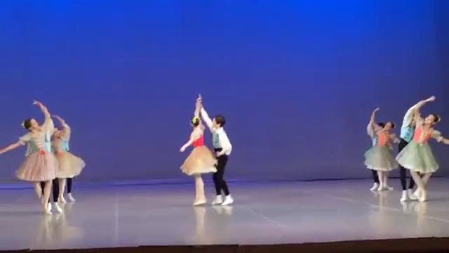 Детск.танец Эсмеральда