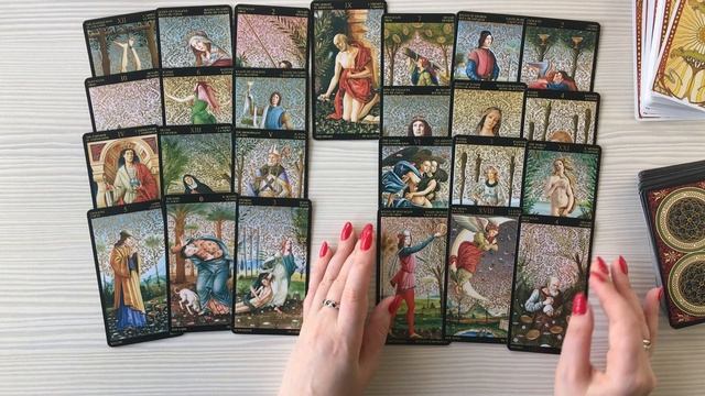 Любовный Треугольник: Что у НЕГО С ЖЕНОЙ ? Расклад таро.