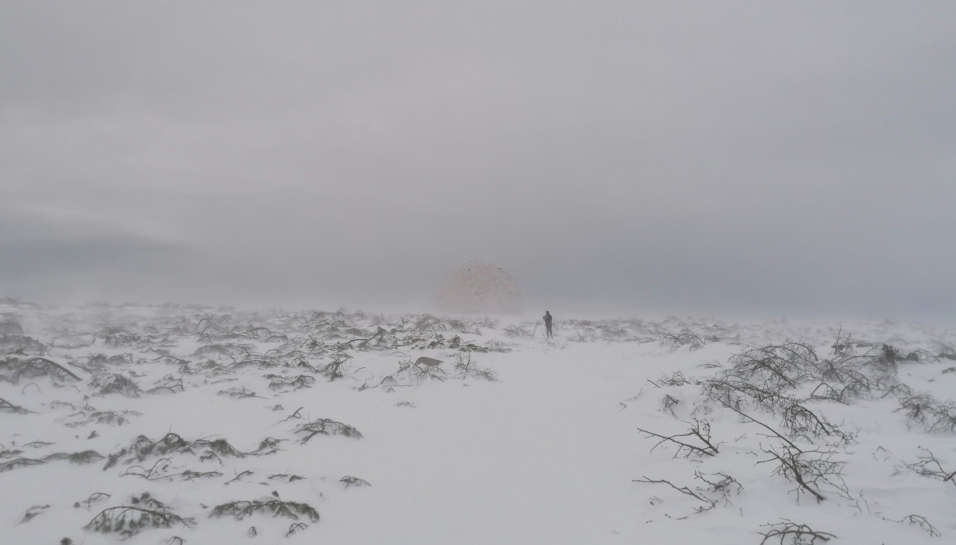 купол зима с ветерком