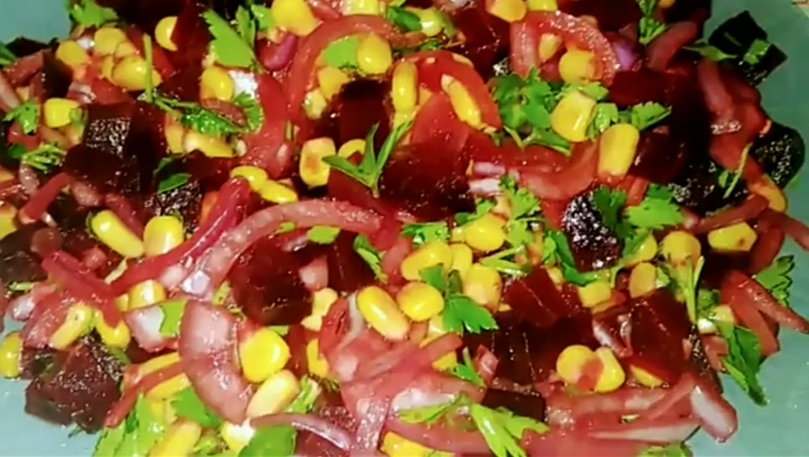 САМЫЙ ЯРКИЙ СВЕКОЛЬНЫЙ САЛАТ.mp4