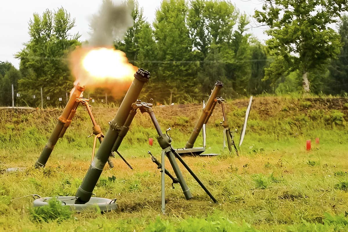 Миномётный расчёт ЮВО поразил группу украинских боевиков