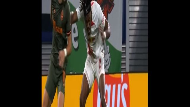 Мудрик хайлайты игры с РБ Лейпциг