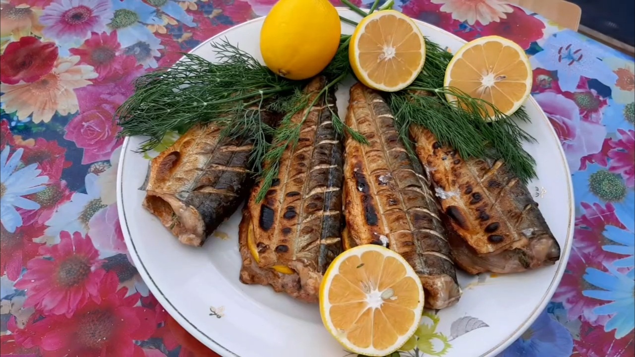 РЫБА на УГЛЯХ скумбрия❗.mp4