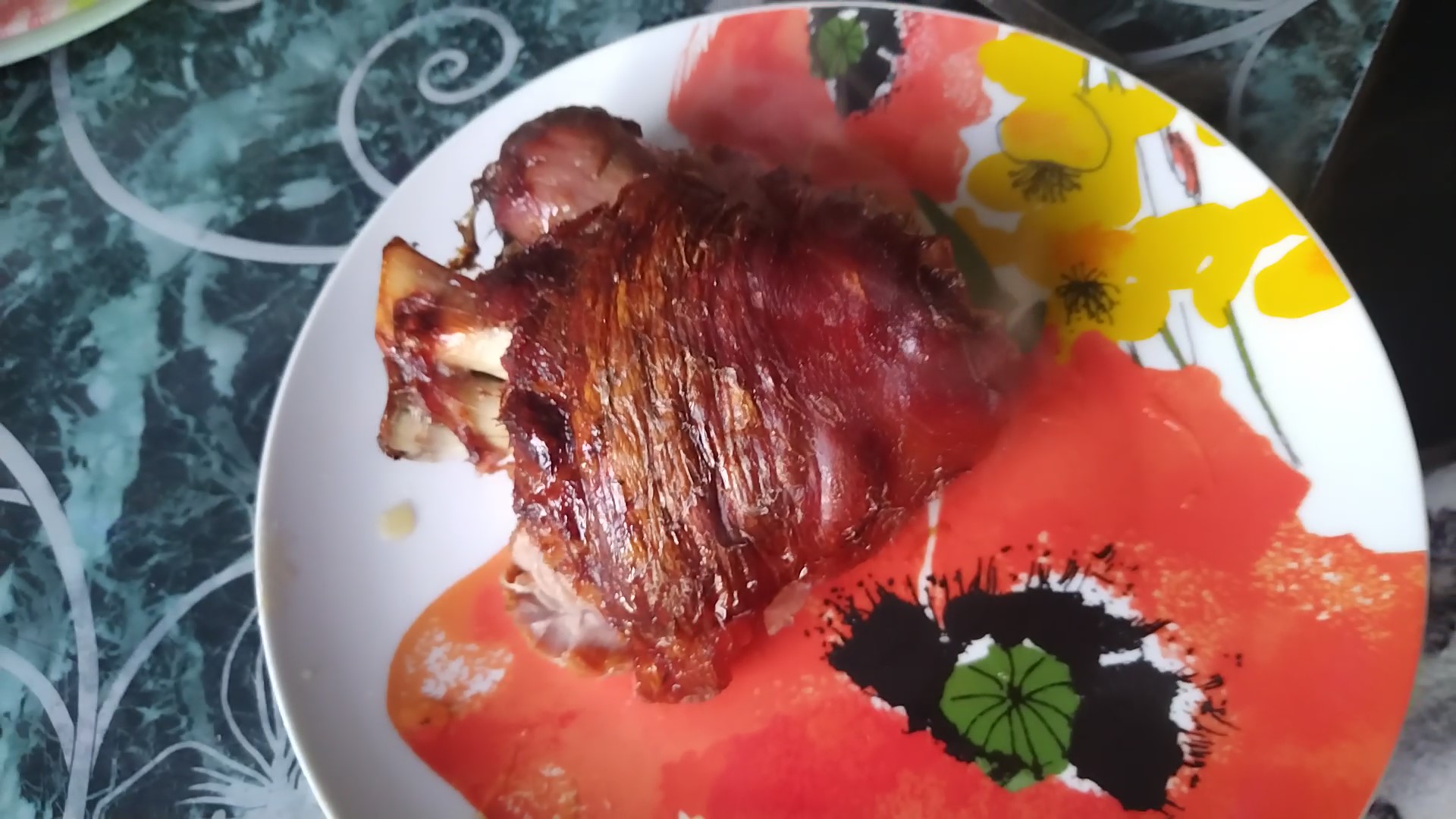 Рецепт для ?холостяка аппетитной ?рульки.