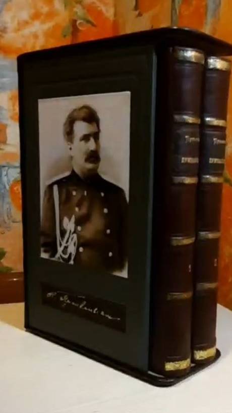 Реставрация книг дома. Ремонт переплета двухтомника и создание футляра для книг. Часть 2