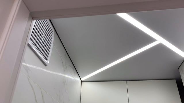 Какие потолки в квартире собственников компании по установке натяжных потолков?