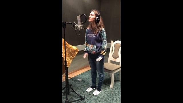 ВеДеДо. Выпуск № 28 "Серебряный ларец". Карине Кичатян в студии звукозаписи