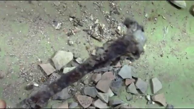 Большой ключ от большого замка XIV века