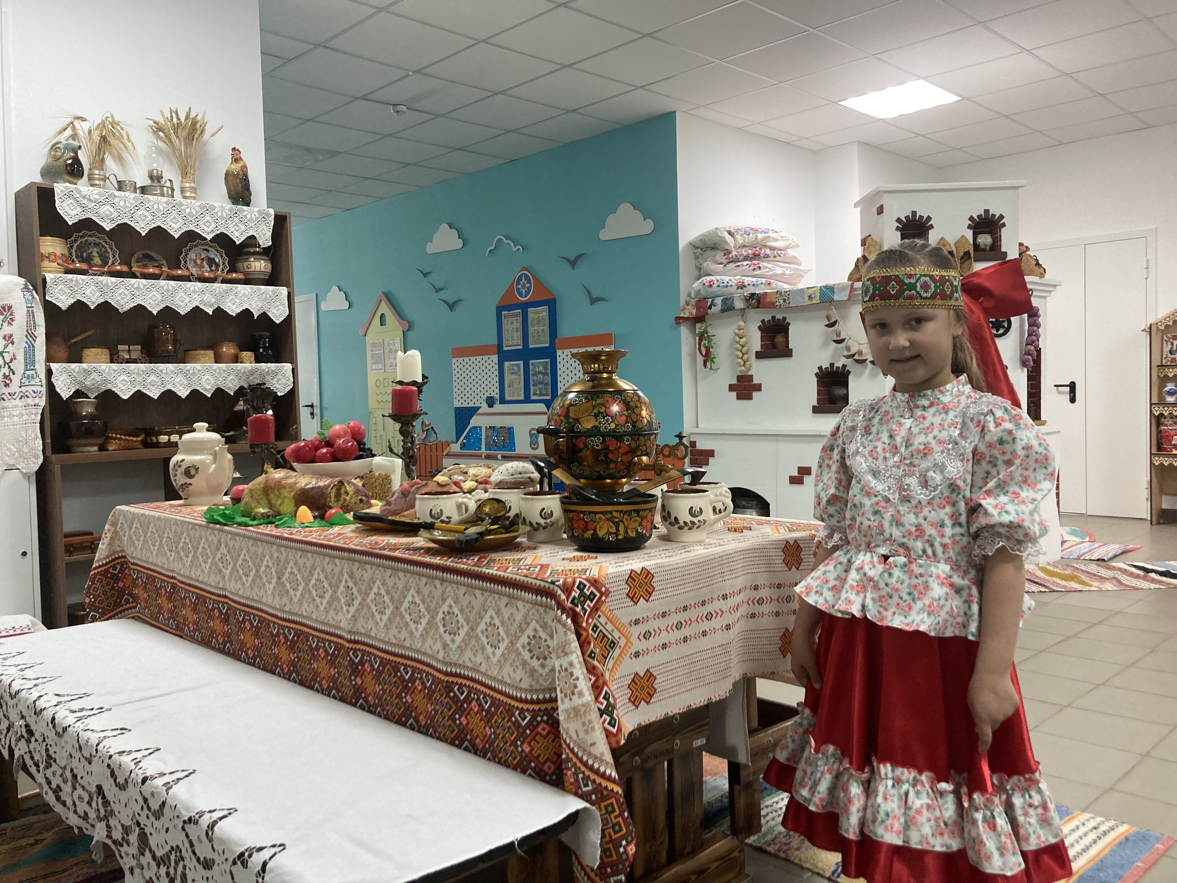 Стол в кубанской хате