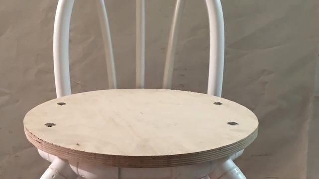 Стул из полипропиленовых труб 2 в 1.mp4