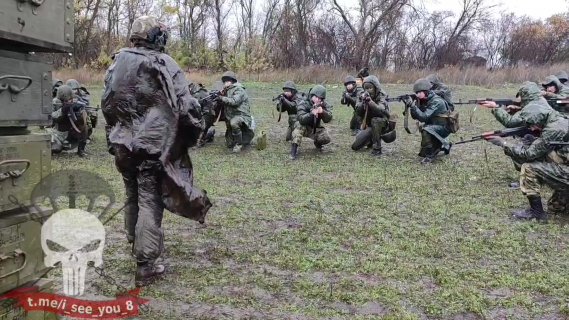 Готовим мобилизованных мужчин к выполнению задач. Работаем, несмотря на дождь и слякоть