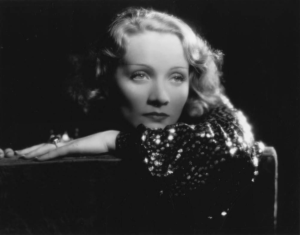 Женщина сильная.mp4