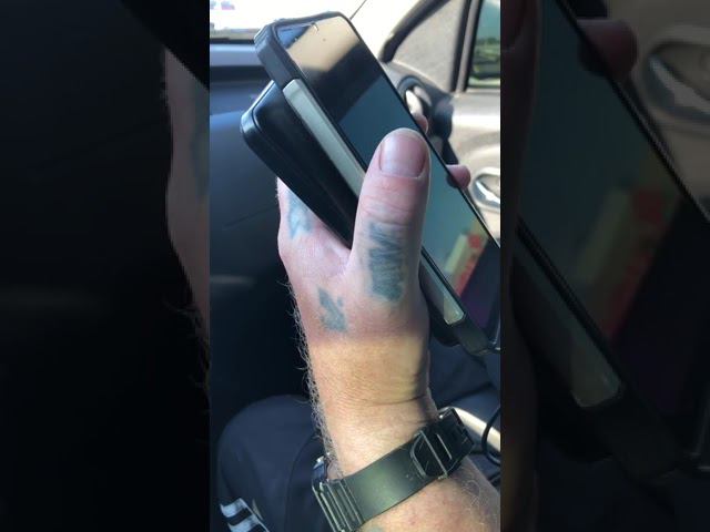 За УАЗ ни капли в рот, ни сантиметра в зад и она внезапно обиделась.