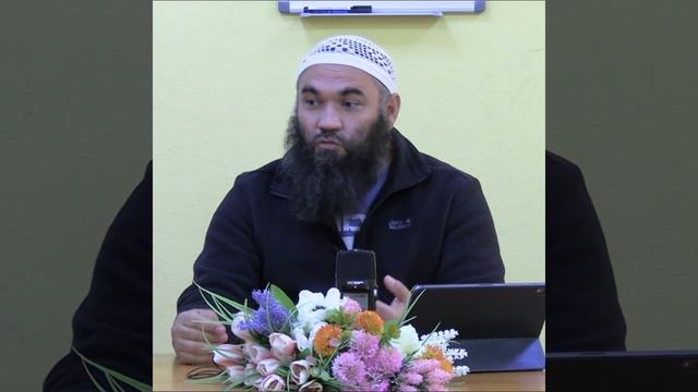 Как понять хадис-«Лучший из вас тот, кто изучает Коран и обучает Ему"