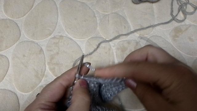 Узор двухсторонний спицами два ряда. Пена