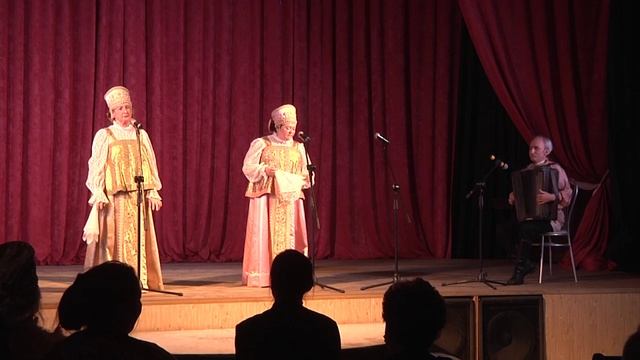 Рябиновая ягода. Алла Гопанюк и Людмила Скворцова. Ансамбль "Лужанка". Лужский дом культуры.