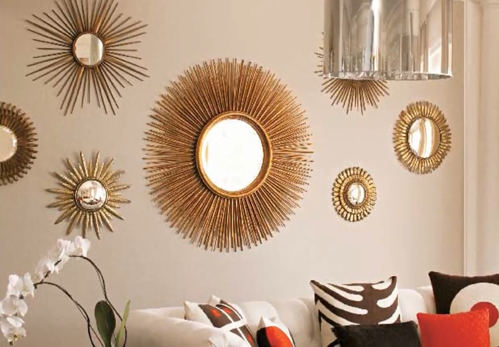 Зеркало-солнце в интерьере
