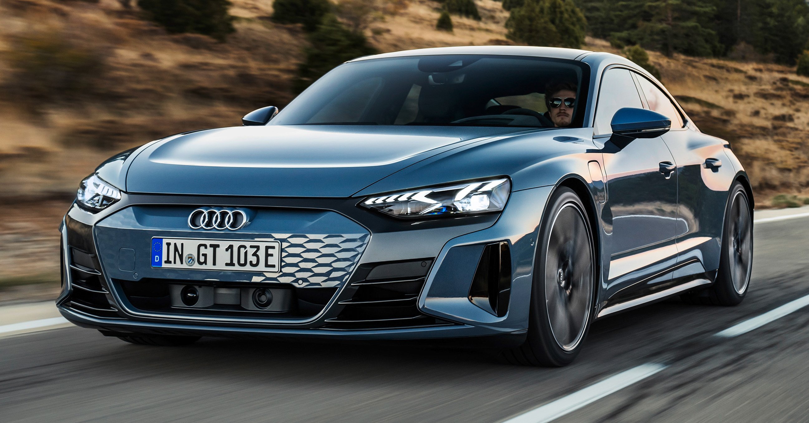 Audi RS e-tron GT 2023 г.в. Новый Немецкий спортивный автомобиль.