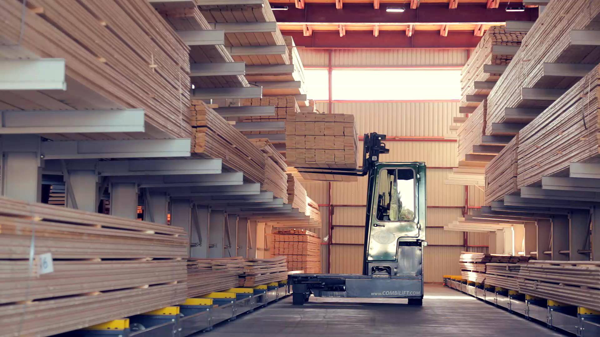 Информационно-рекламный фильм для компании