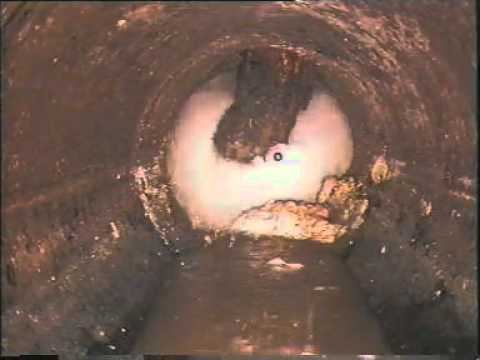 Гидродинамическая очистка труб с помощью цепочной карусели