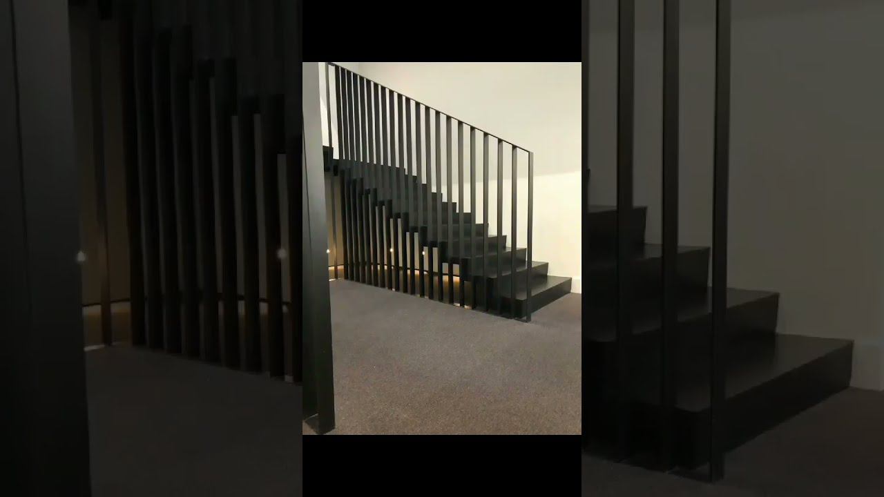 Лестница из металла