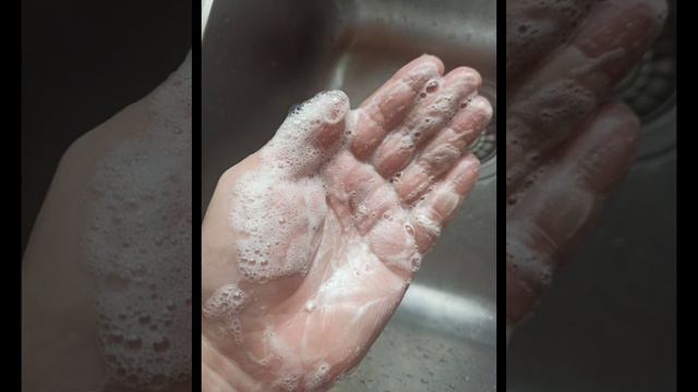 Клеевое мыло и его пена. Найди десять отличий _)