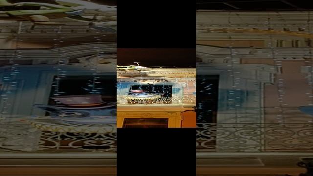 Новогодняя "Алиса в стране чудес"