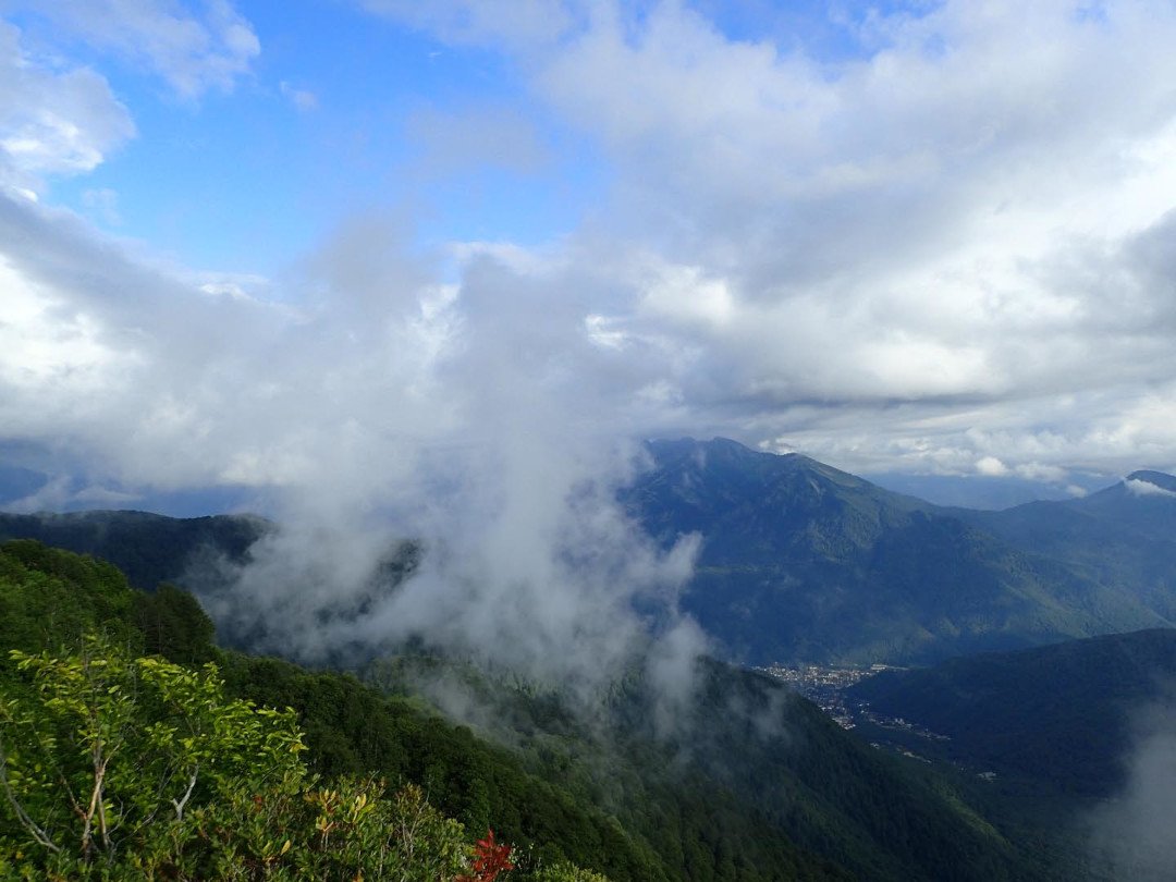 В долину к Ачипсинским водопадам