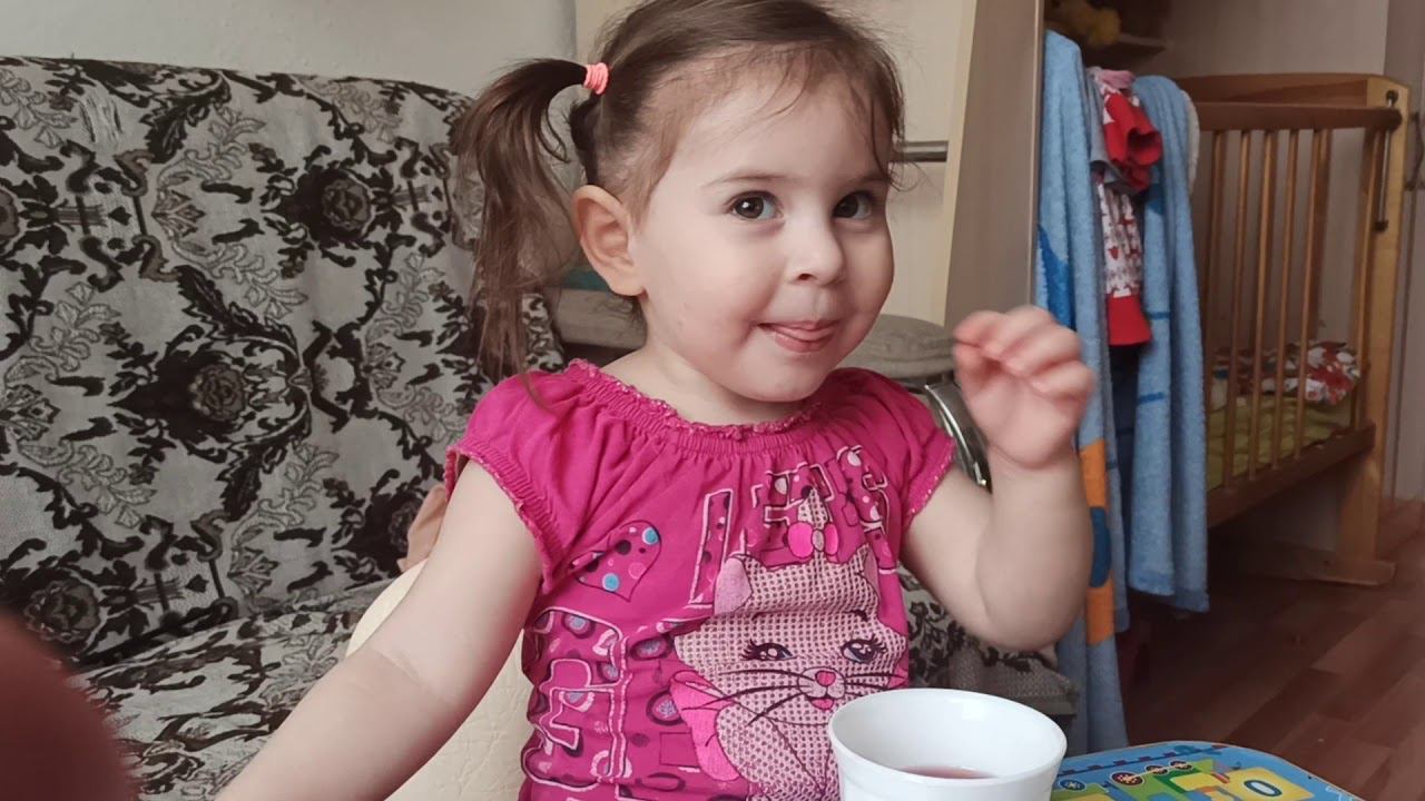 Кира рассказывает курочку рябу февраль 2020