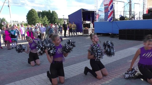 танцевально-гимнастический ансамбль "Браво"