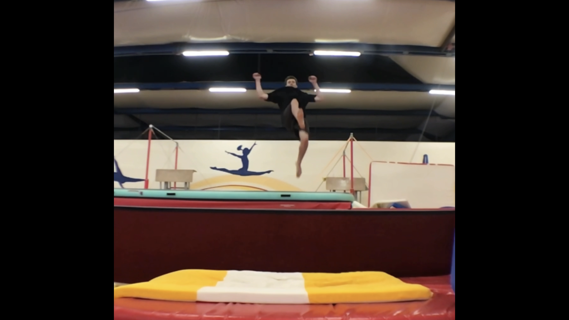 Зал Рассвет 06.2023