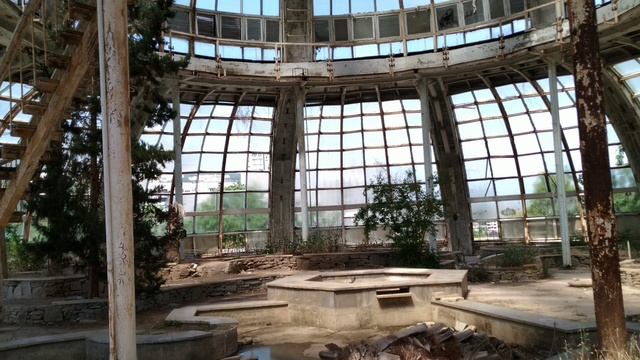 Заброшенная оранжерея в санатории «Крым», Партенит