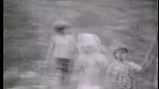 Деревня 2000 год ролик