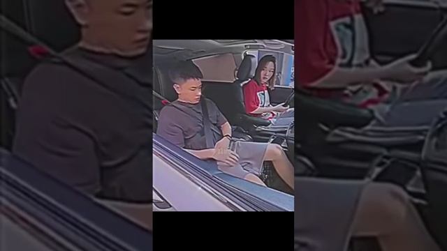 Жена права получила )))