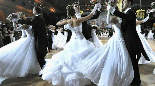 ЗВЁЗДНЫЕ ВАЛЬСЫ РОССИИ  -Ник.Жуков Л.Кичигина -.C Воробьёв А.Баранов.720HD!!!!!!!!!!!