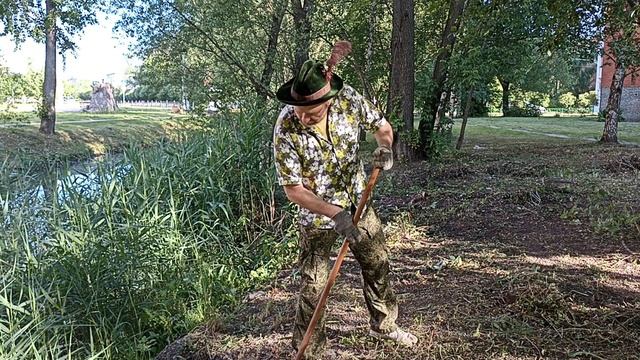 Труд на благо и во имя - Котов в сапогах. Лето в России - это счастье и природа