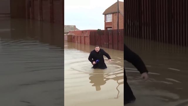 Репортаж с места затопления.mp4